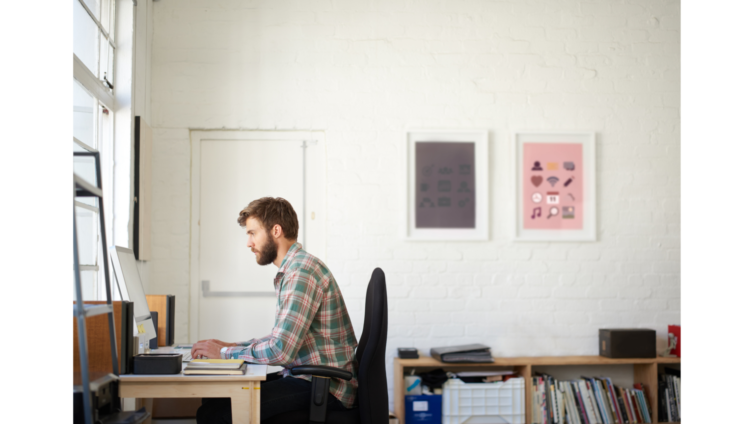 9 Ways to Design a Beautiful and Productive Workspace - Pen Factory Blog
